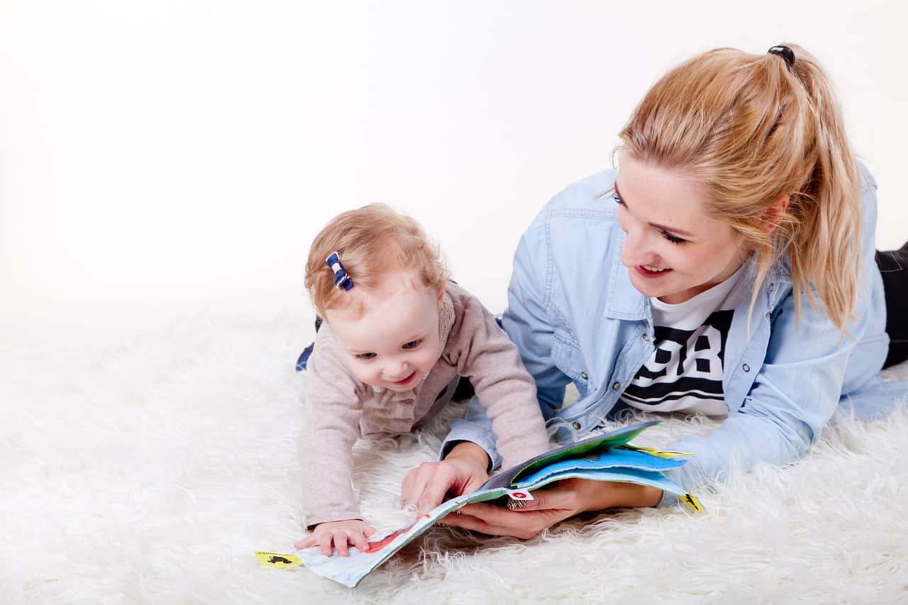 How Many Words Should a 15 Month Old Say? Expert Advice and Guidelines